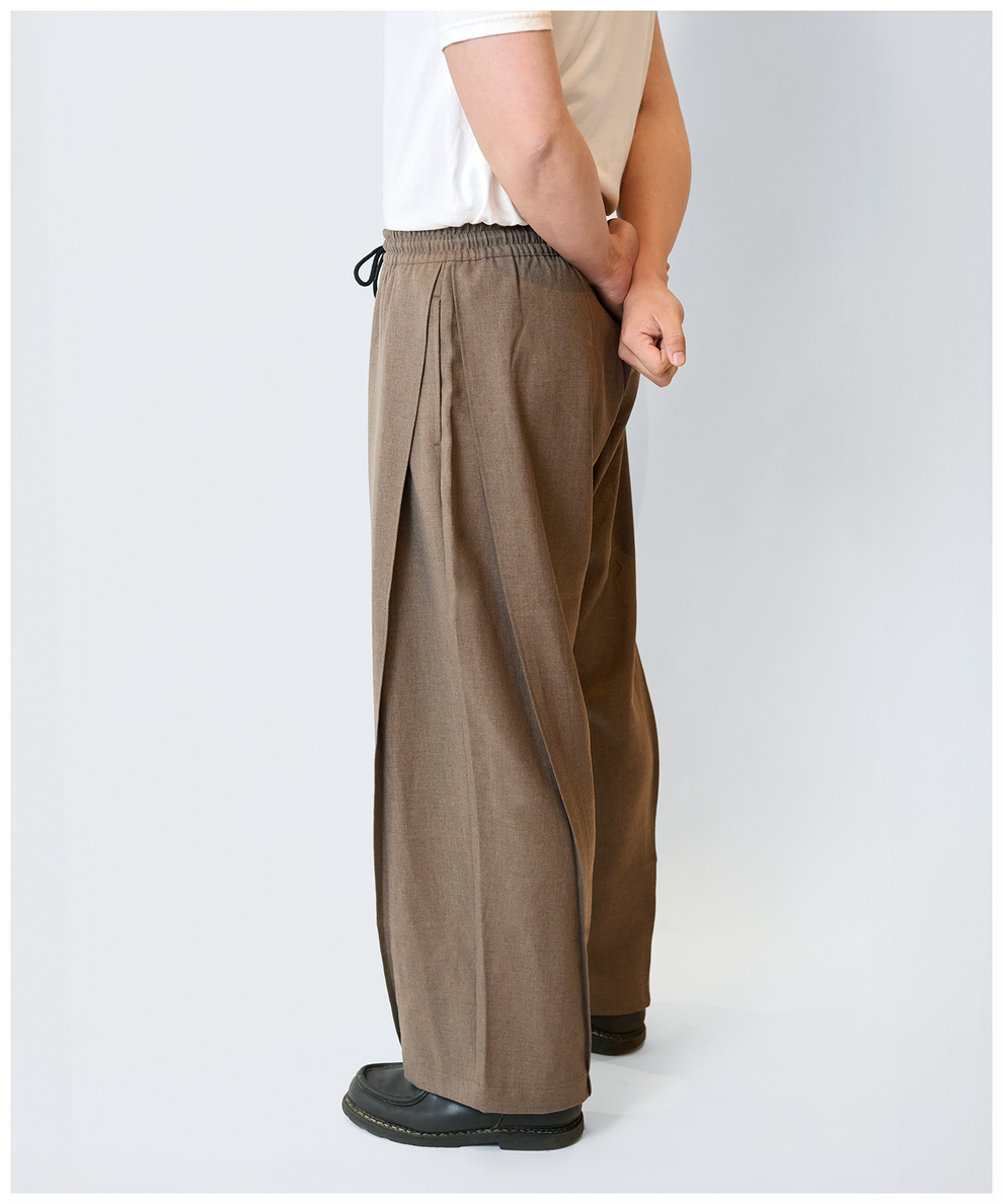 FNT 009 Double Side-Pleated Track V2 (Ochre) – Front Office